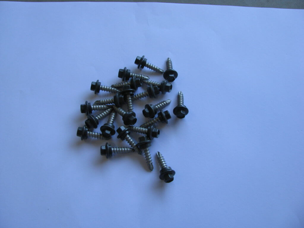 11 x 25 ZIPS SCREWS with Neo's Colorbond - GK Online Roofing